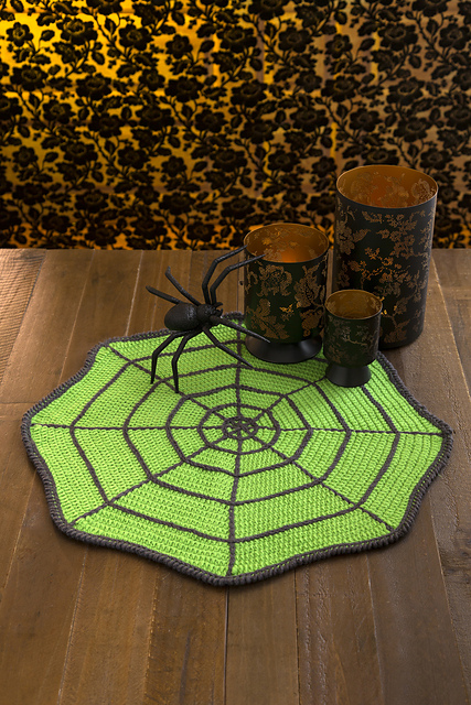 Ravelry: Spider Web Table Mat pattern by Cristina Mershon