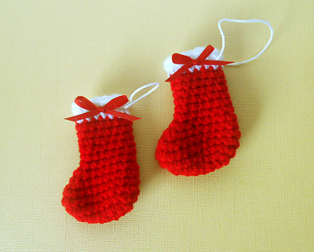 Ravelry: Christmas Stocking Ornament pattern by Miss Dolkapots