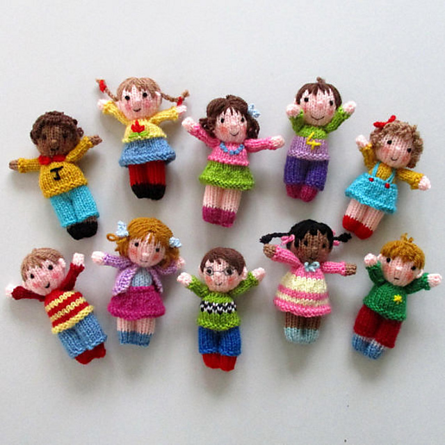 Ravelry: 10 Cute Little Kids pattern by Wendy Phillips