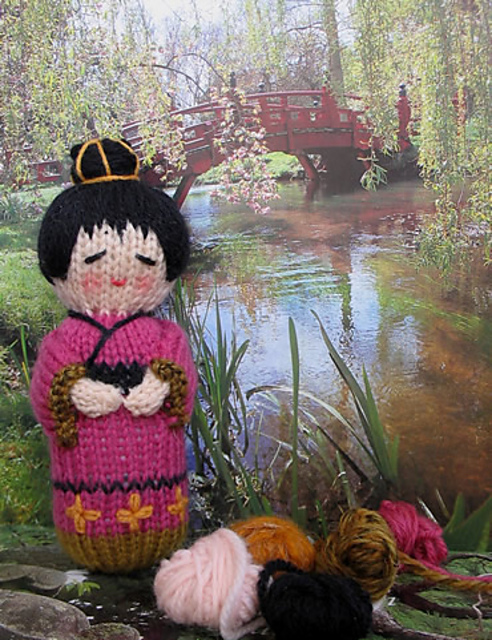 Ravelry: Kokeshi Japanese Doll pattern by Wendy Phillips
