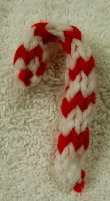 Ravelry: Candy Canes pattern by Brenda Myers