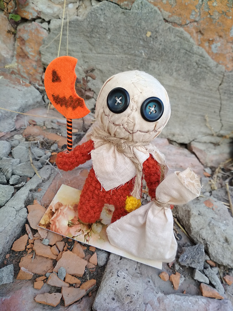 Ravelry: Halloween Sam trick or treat pattern by Anna Boychenko