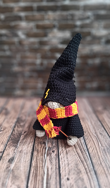 Ravelry: Wizard Gnome pattern by Anna Boychenko