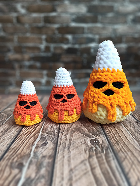 Ravelry: Creepy candy corn pattern by Anna Boychenko