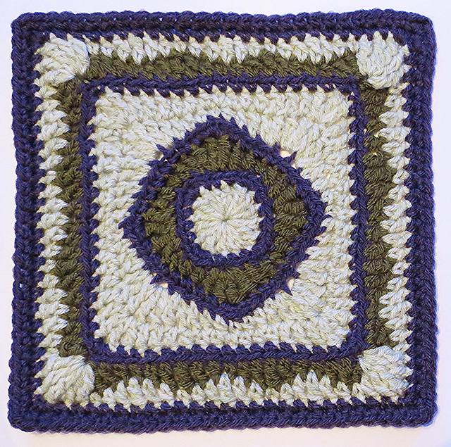 Ravelry: Diamond Squared pattern by Donna Kay Lacey