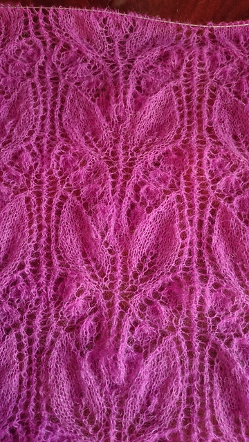 Ravelry: donnaGala's Raspberry Dream Stole