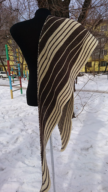Ravelry: donnaGala's Shawl