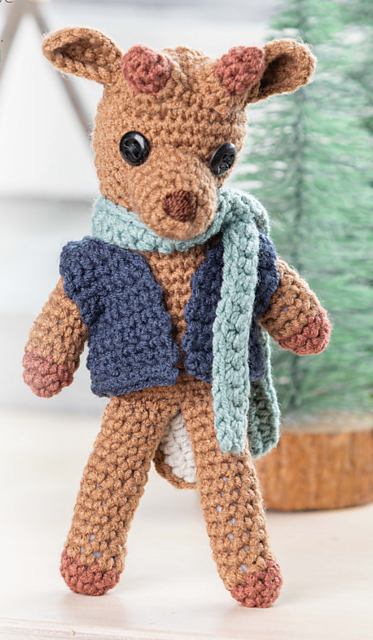Ravelry: Declan the Deer pattern by Donna Childs