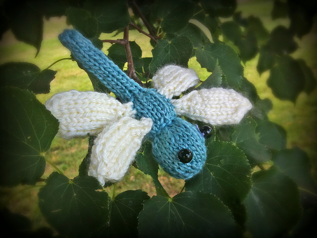 Ravelry: Dragonflies pattern by Cassidy Clark