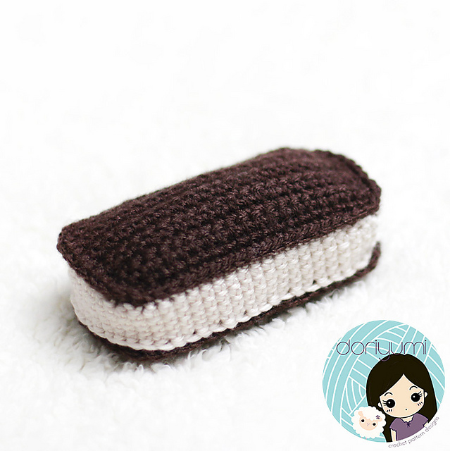 Ravelry: Vanilla Ice Cream Sandwich pattern by Doris Yu