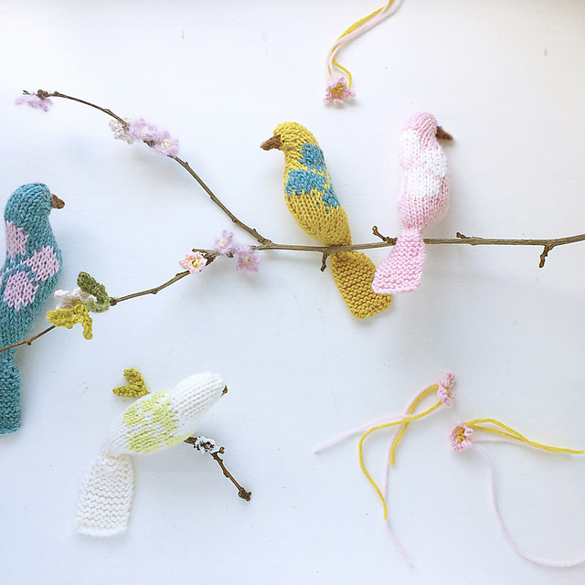 Ravelry: Blossom birds pattern by Claire Garland