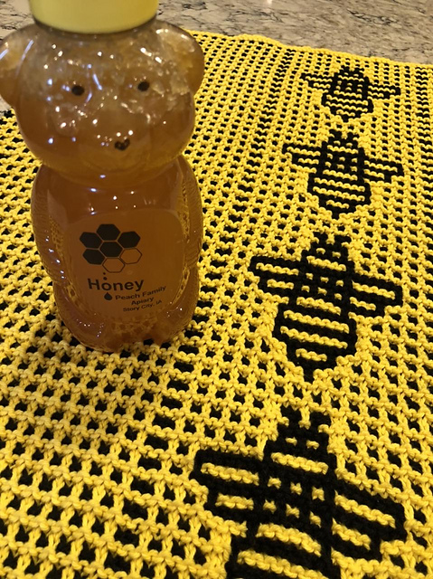 Ravelry: Beeline Towel pattern by Amy Marie