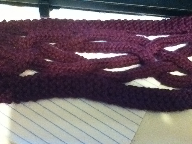 Ravelry: Window Pane Scarf pattern by April Reis