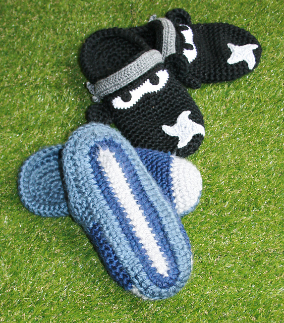 Ravelry: Comfy Men's Slippers pattern by Dragons2Slimes