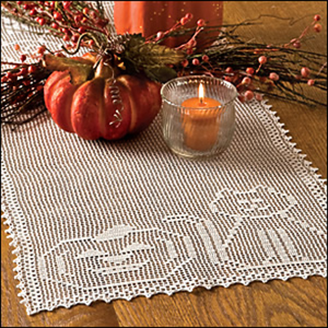 Ravelry: Happy Cat & Pumpkin Table Runner pattern by Joyce Geisler