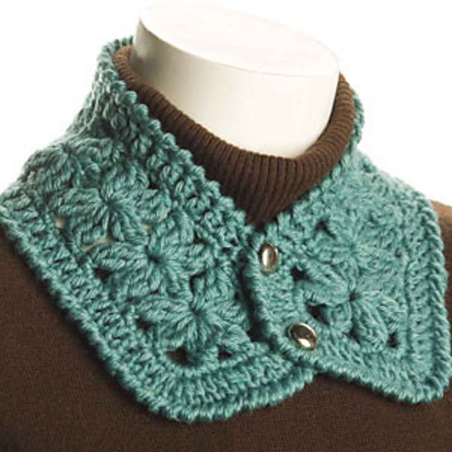Ravelry: Neck Cozy pattern by Tatyana Mirer