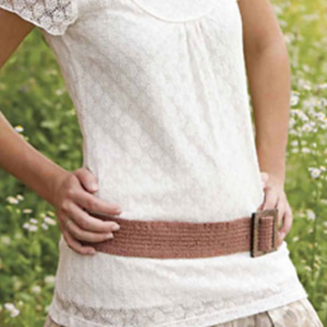 Ravelry: Low-Slung Belt pattern by Barb Bettegnies