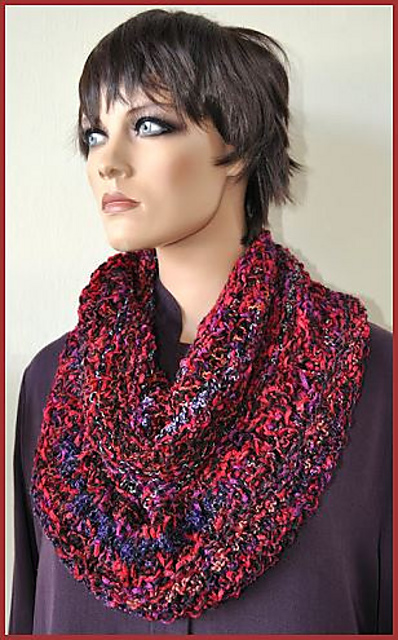 Ravelry: Aria + Mini Solid Long Cowl pattern by Laura A.