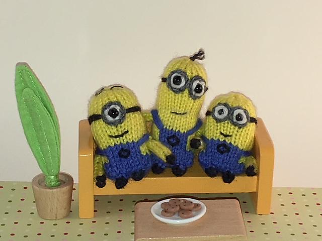 Ravelry: Tiny Tiny Minion Friends pattern by Teresa de Roulet