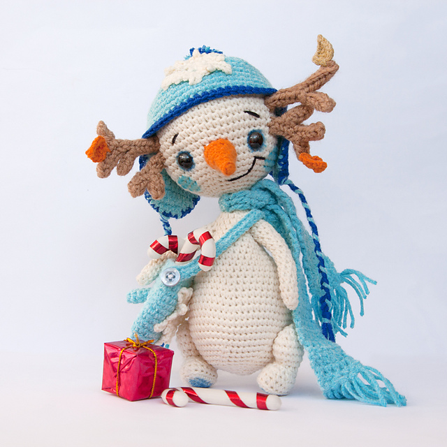 Ravelry: Snowman Lu pattern by Mila Kralina