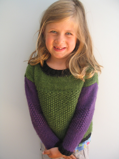 Ravelry: #10 Square Neck pattern by Elaine Eskesen
