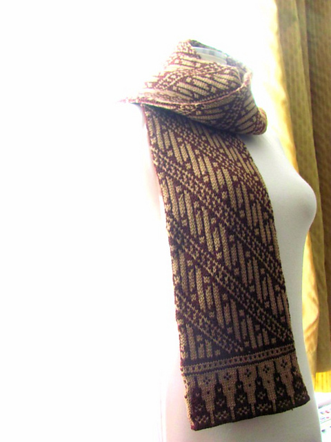 Ravelry: Batik Parang Scarf pattern by Dyah Dyanita