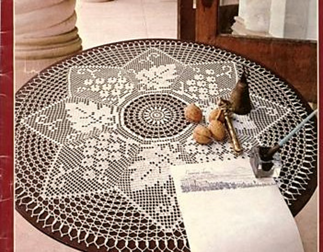 Ravelry: Napperon Rond La Vid pattern by Kimi Honda （本田 君）