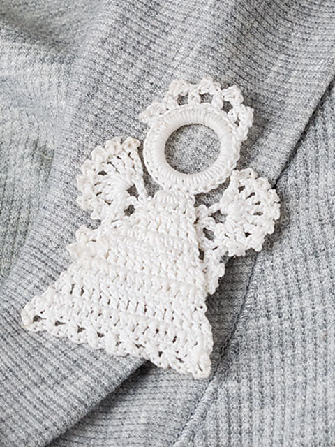Ravelry: Angel Lapel Pin pattern by Gemma R Owen