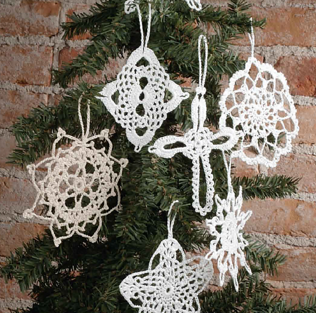 Ravelry: Seven Wonders Tree Trims pattern by Marcia Pope