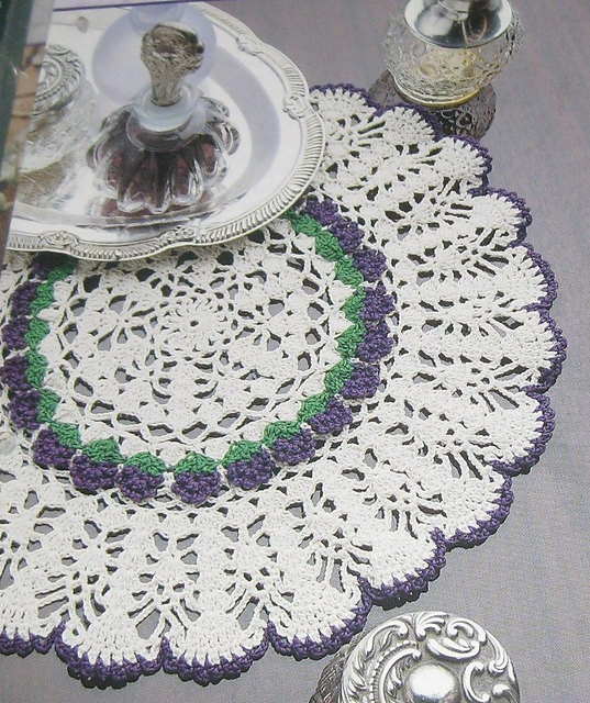 Ravelry: Doily Medley: Sweet Violets pattern by Lois Waldschmidt