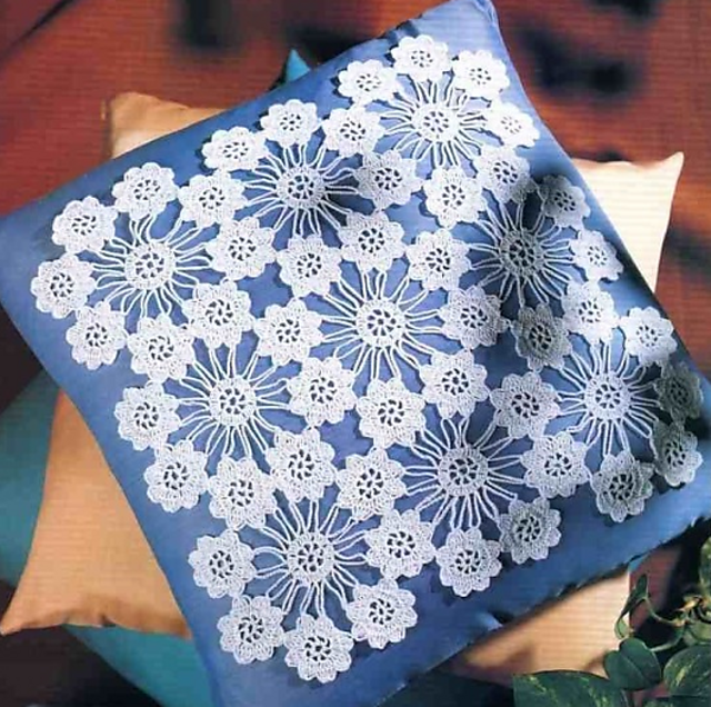 Ravelry: Flower Wheels pattern by Sahmelek Tutan