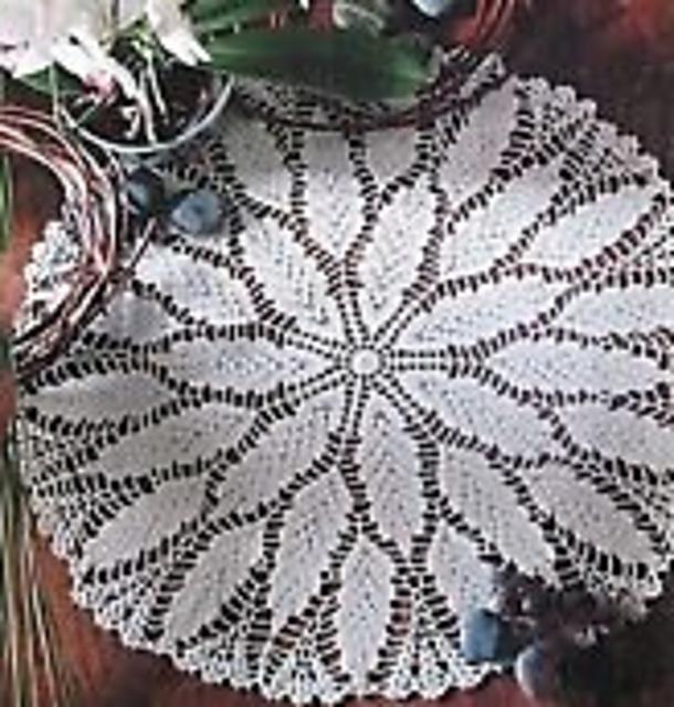 Ravelry: Leaf Doily pattern by Les Editions de Saxe