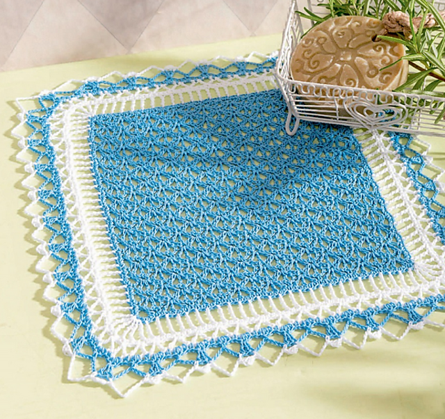 Ravelry: Deckchen pattern by H. Kamp