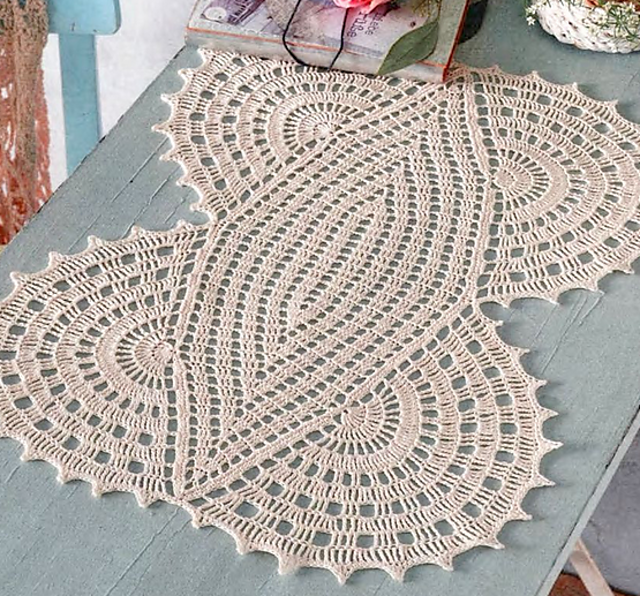 Ravelry: Deckchen in Ecru pattern by K. Eul