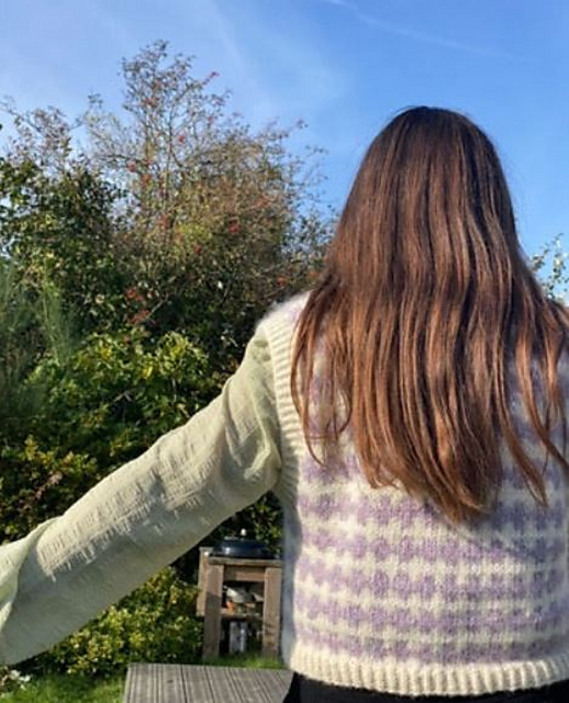 Ravelry: Easy Edgy Vest pattern by Easy as knit