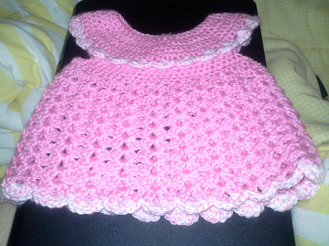 Ravelry: Newborn in Ruffles pattern by Elizabeth Brooker