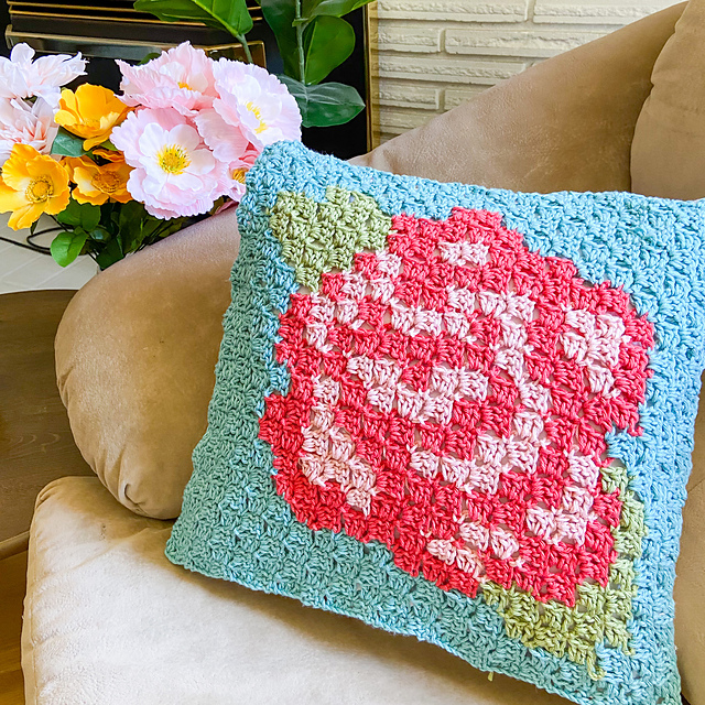 Ravelry: C2C Rose Garden Pillow pattern by E'Claire Makery
