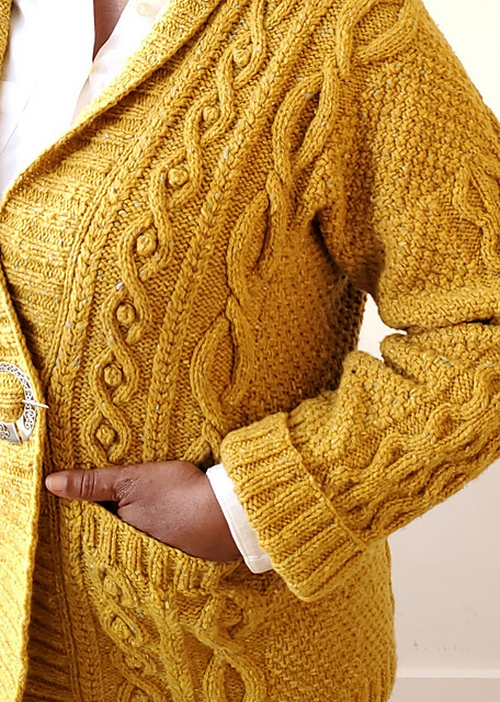 Ravelry: Fiadh pattern by Marie Greene