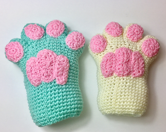 Ravelry: Fursuit/Costume Paws pattern by Beck Seckler