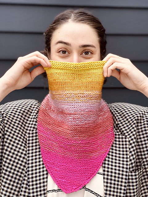 Ravelry: Solar Cowl pattern by Maya Gooding