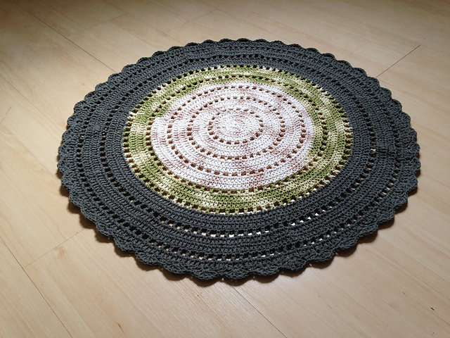Ravelry: edujrc's Mandala Rug # 1