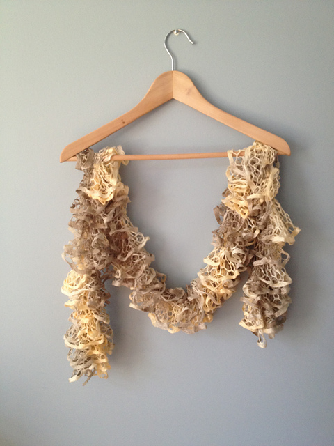 Ravelry: eegooc's Frilly Scarf