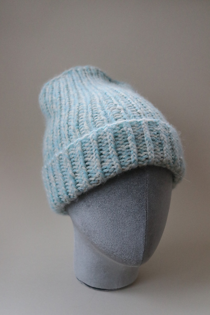 Ravelry: Mütze Bergwelt pattern by Katja Lauer