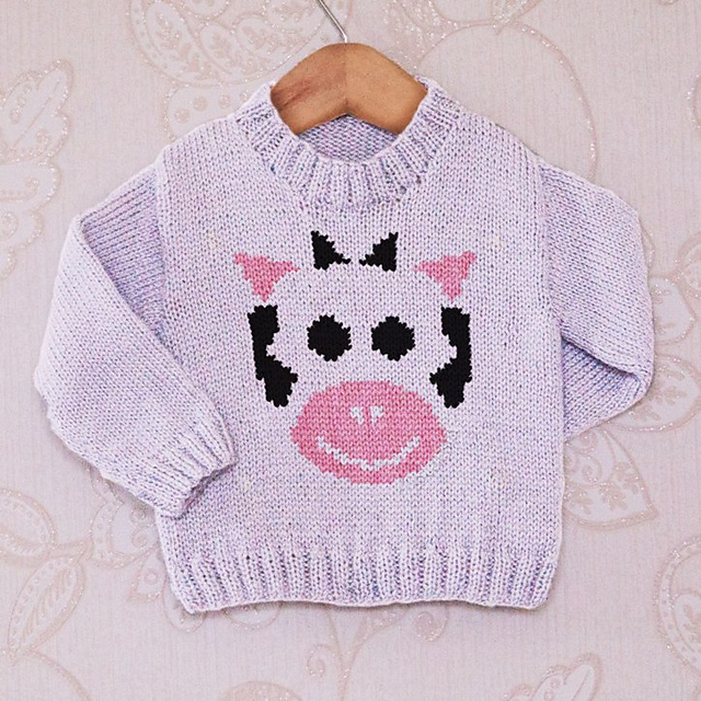 Ravelry: Instarsia Cow Face pattern by Emma Heywood