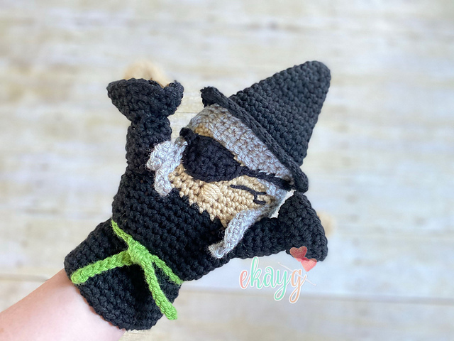 Ravelry: Wicked Witch Hand Puppet pattern by Erin Greene