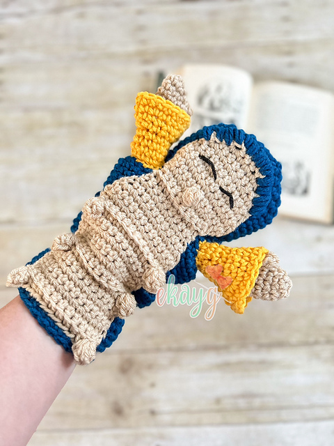 Ravelry: Caterpillar Hand Puppet pattern by Erin Greene