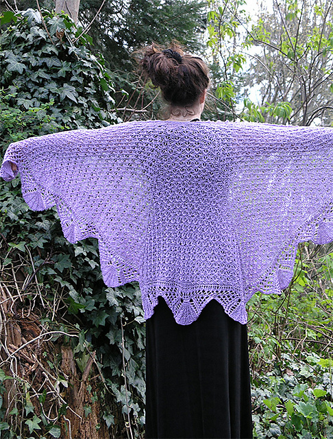 Ravelry: Delta Shawl pattern by Carol Jackson