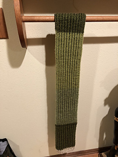 Ravelry: Basic Fisherman's Rib Scarf pattern by Heather Mayson