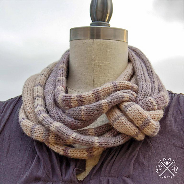 Ravelry: Silly String Scarf pattern by Pam Powers