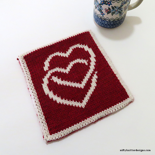 Ravelry: Double Hearts Potholder pattern by Lisa Hannan Fox